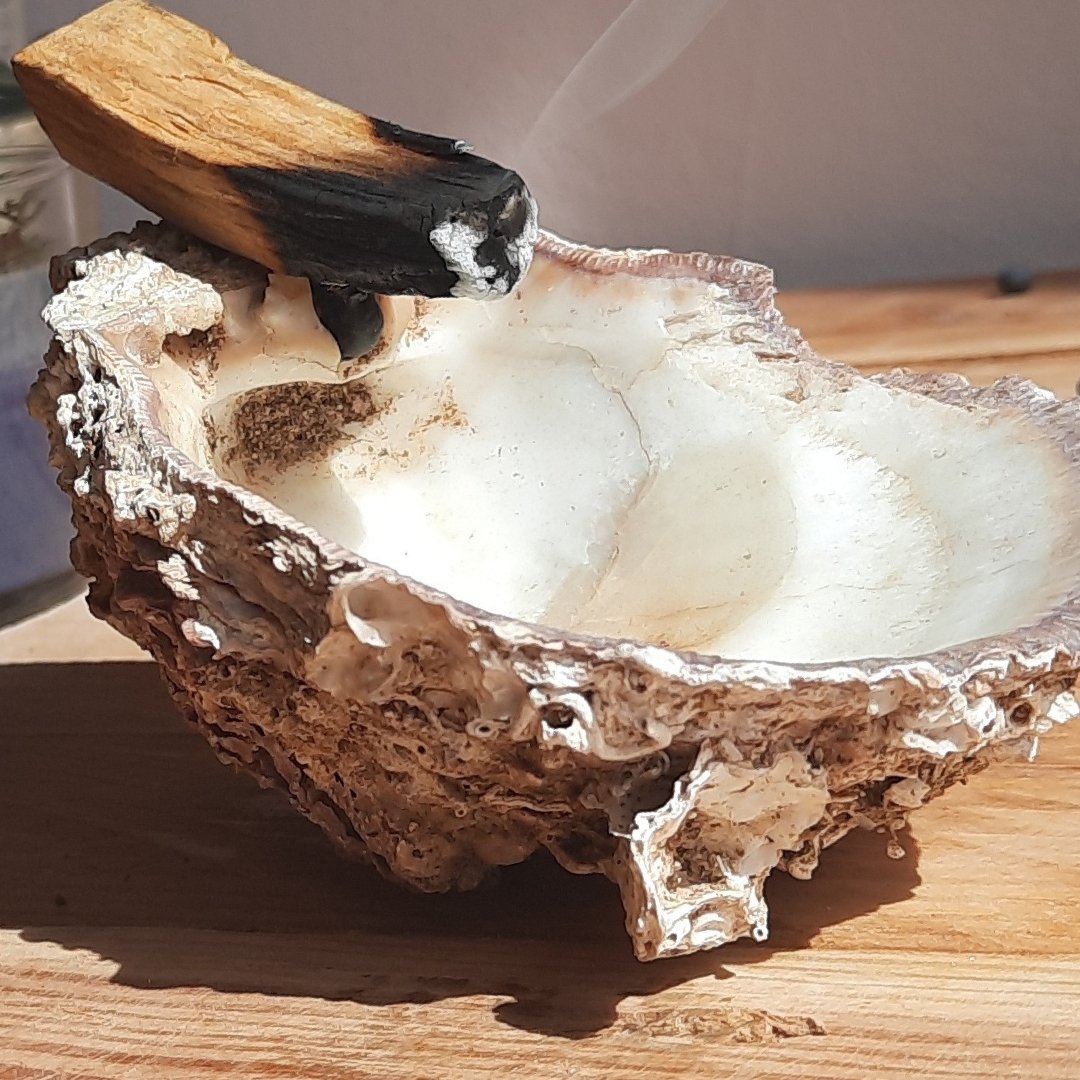 Digging deeper into the Smudging Practice – Sacred