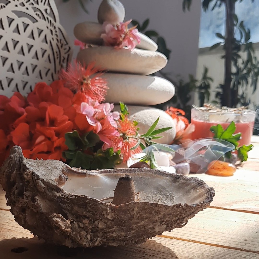 The Power of Altars - The Guide – Sacred